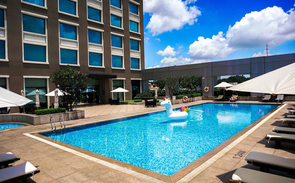 Hotel Nikko Saigon in Ho Chi Minh City | Best Rates & Deals on Orbitz