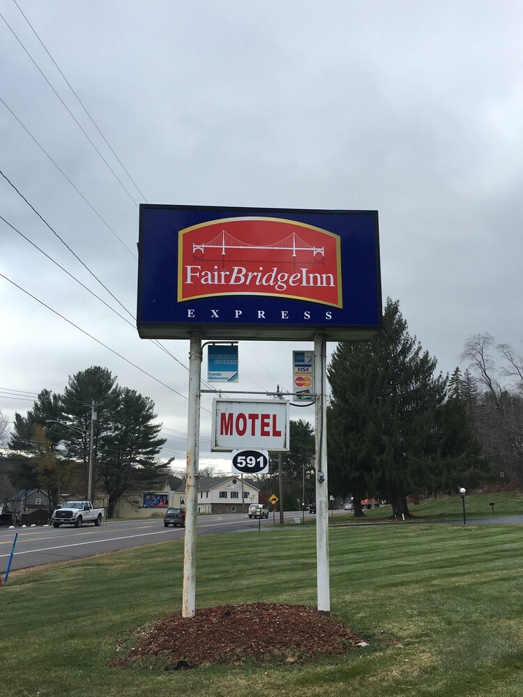 Fairbridge Inn Express in Milford | Best Rates & Deals on Orbitz
