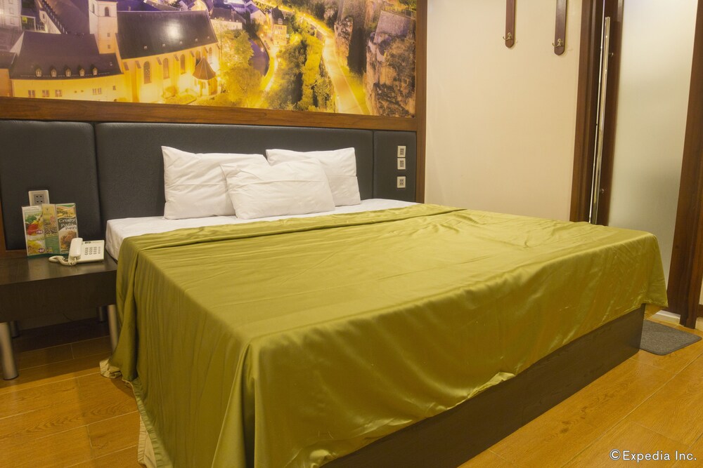 Eurotel North Edsa in Manila | Best Rates & Deals on Orbitz