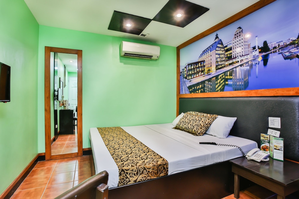 Eurotel North Edsa in Manila | Best Rates & Deals on Orbitz
