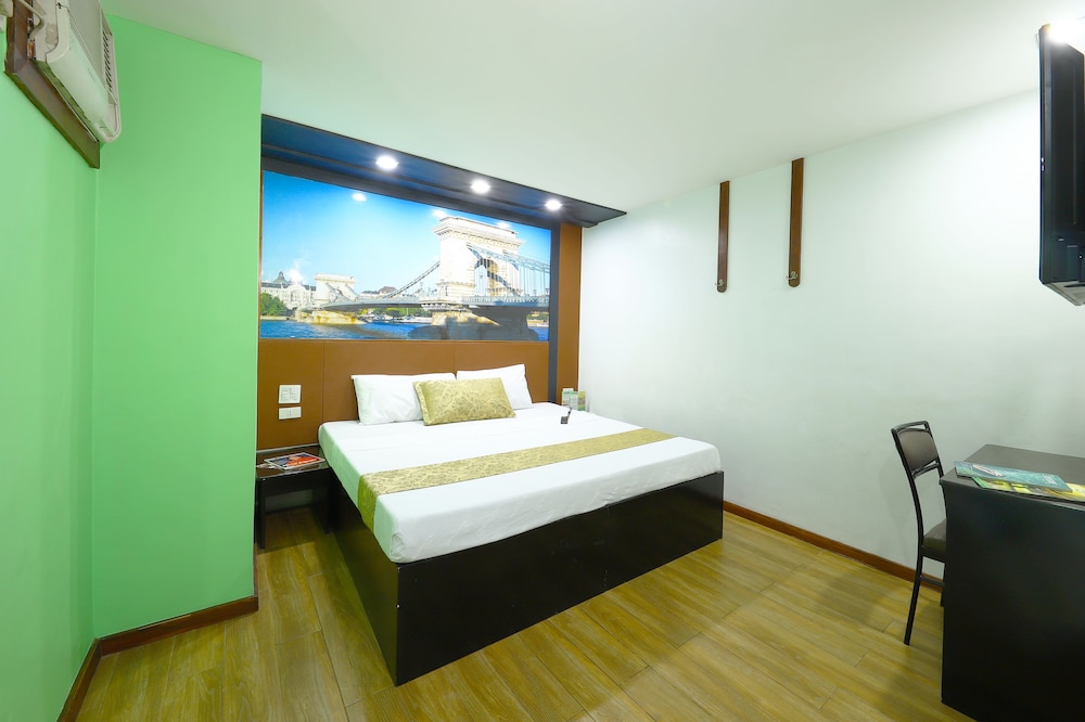 Eurotel North Edsa in Manila | Best Rates & Deals on Orbitz