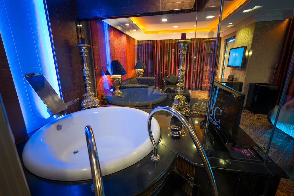 ABC Hotel in Angeles City | Best Rates & Deals on Orbitz