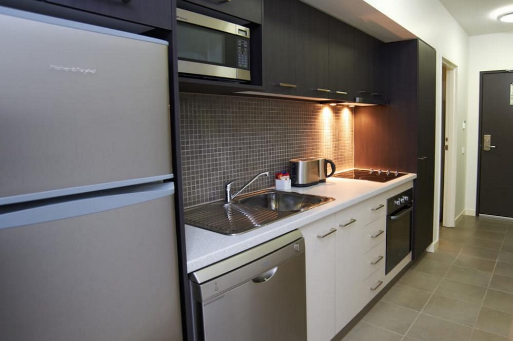 Quest Dubbo Serviced Apartments: AU$226 Deals & Reviews (Dubbo, AUS ...