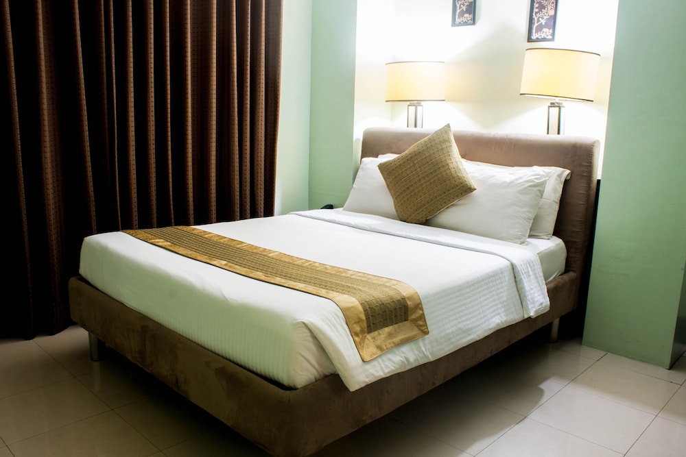 Manila Grand Opera Hotel in Manila | Best Rates & Deals on Orbitz