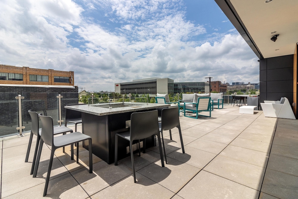 Aloft St. Louis Cortex in St. Louis | Best Rates & Deals on Orbitz