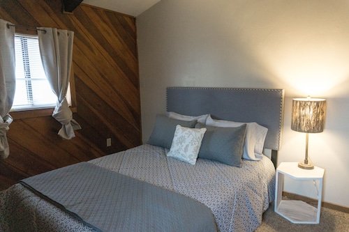 The Farmhouse Apt In Harper’s Ferry - Walsh Family Wine, Purcellville