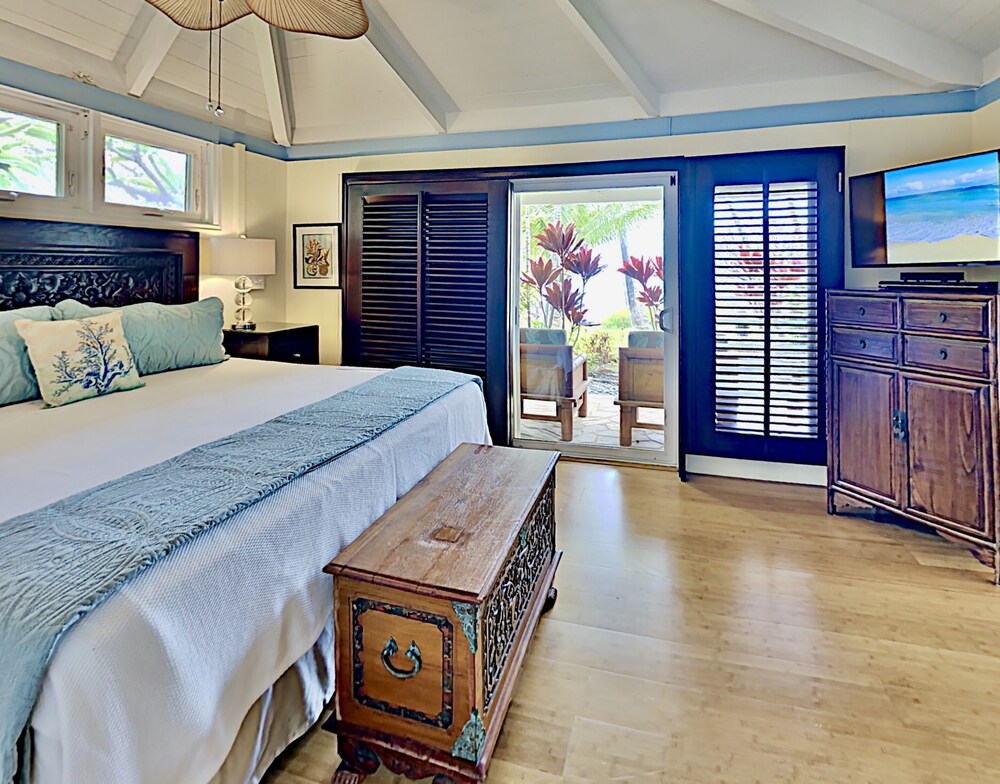 LUXURIOUSLY*OCEANFRONT Beach House with Sweeping 180°Views - Kihei | Vrbo