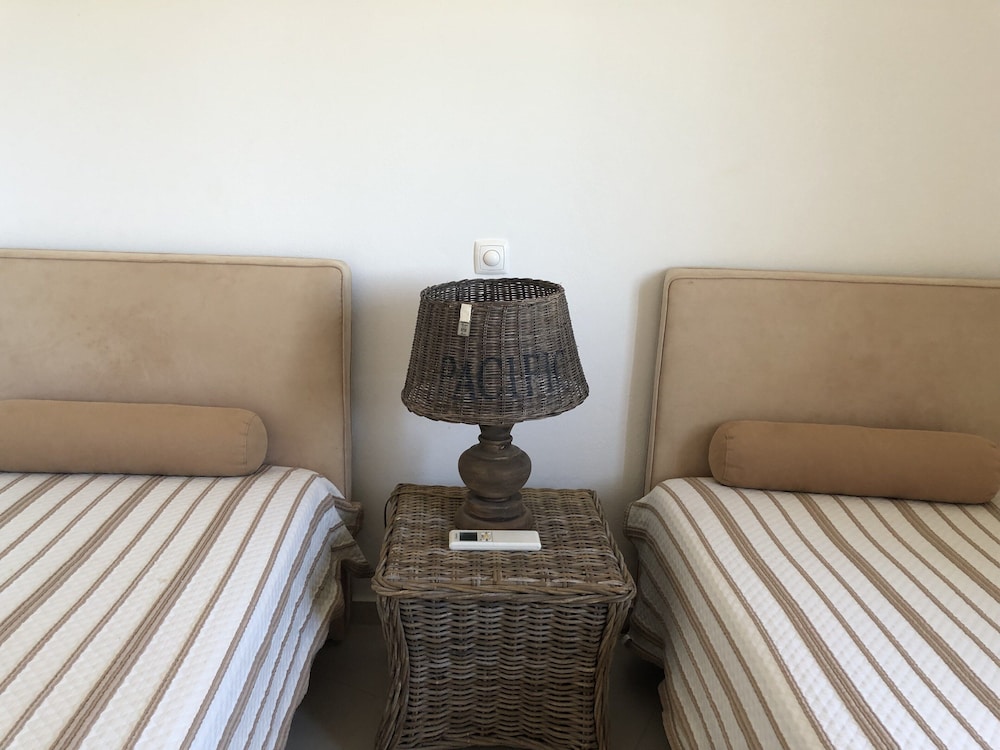 Janela do Mar. Villa with pool,4 Bedrooms, 3 Bathrooms. L.T.R on ...
