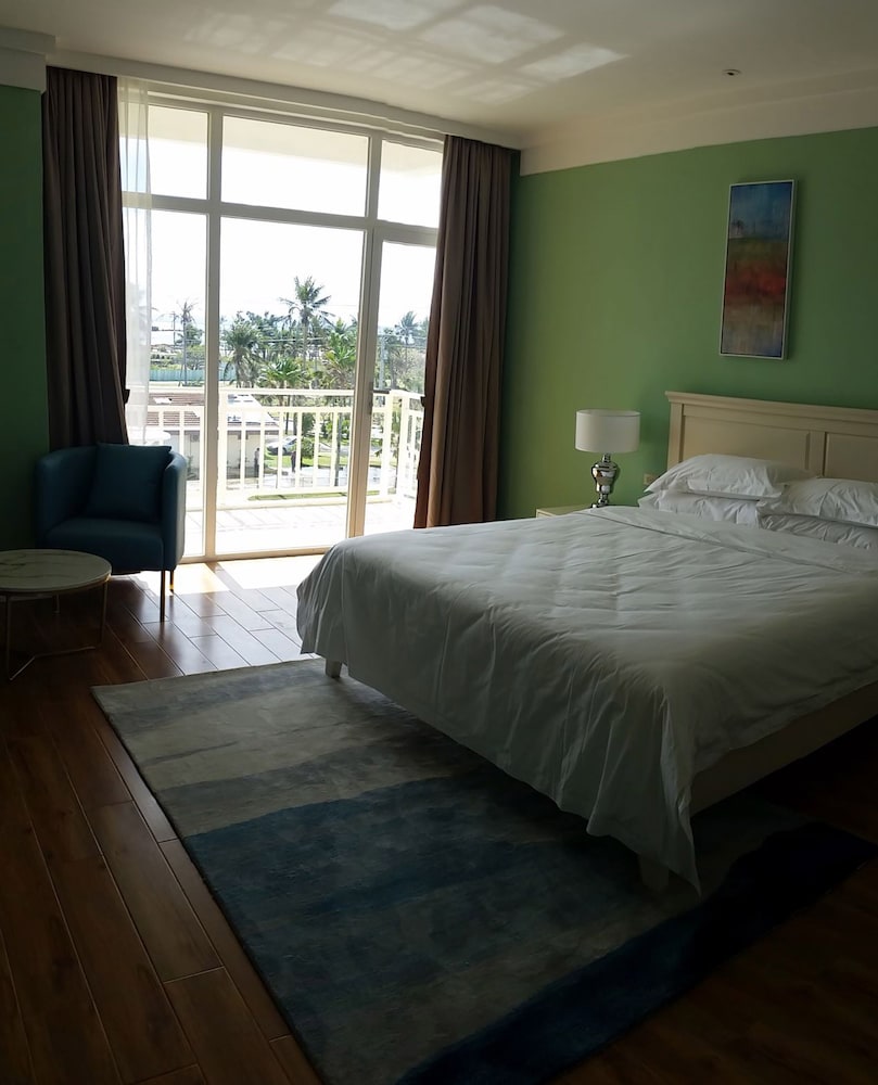 Tinian Diamond Hotel in Tinian | Best Rates & Deals on Orbitz