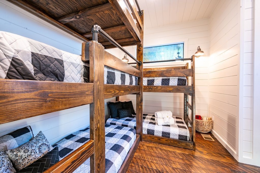 Breathtaking views, rare find! - Broken Bow | Vrbo