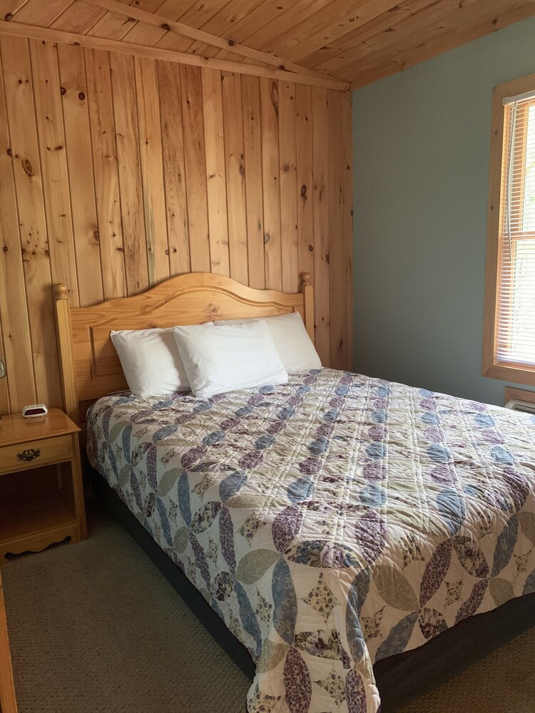 Cozy Cabin In The Heart of Manistee National Forest #1 - Wellston | Vrbo