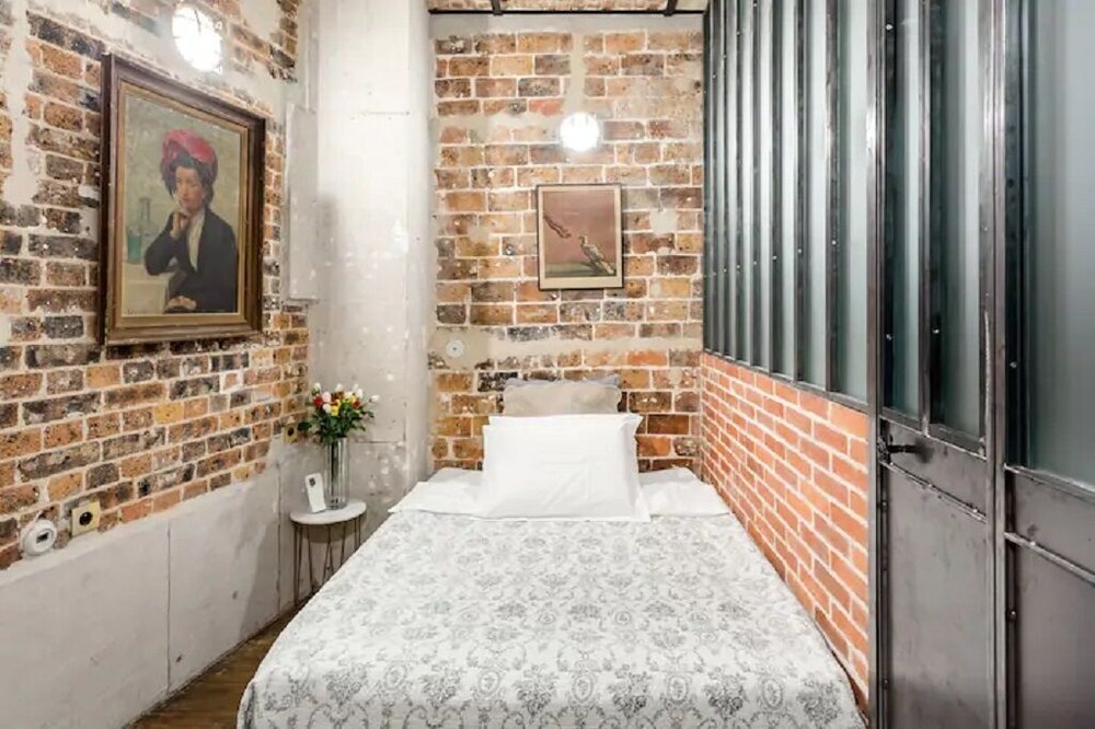 Notre Dame Romantic's Air Conditioning Apartment Paris Latin Quarter La ...