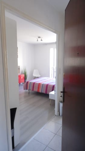 T1 Bis Cosy, à Proximité De La Ville, De La Campagne Et De Toutes Commodités - Rodez