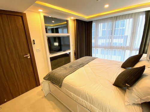 Luxury 1 Bed - Pattaya City Centre - Grand Avenue - Pattaya City