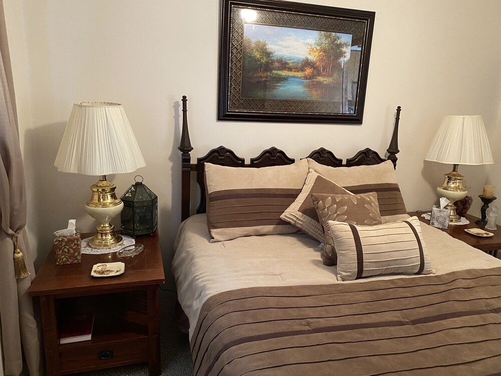 Socrates Place Resort on Lake Van Etten in Oscoda, Michigan - Iosco ...