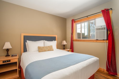 Garden Haus · One Of A Kind Cottage. Downtown - Leavenworth, WA