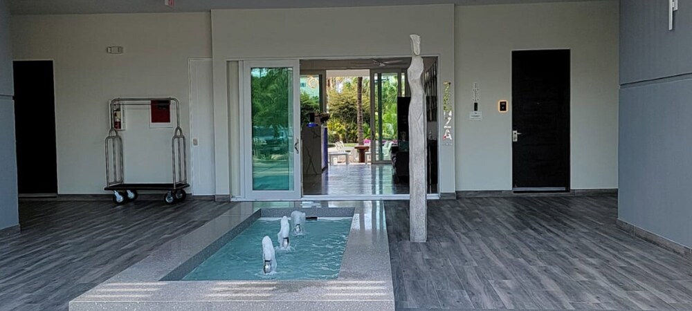 Zenza Boutique Hotel in Providenciales | Best Rates & Deals on Orbitz