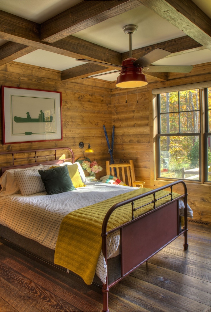 Modern Rustic Cabin-Includes Pontoon Boat & Sunsets on Fantastic ...