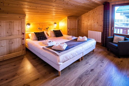 Chalet With Hot Tub And Sauna, Close To Slopes - Méribel