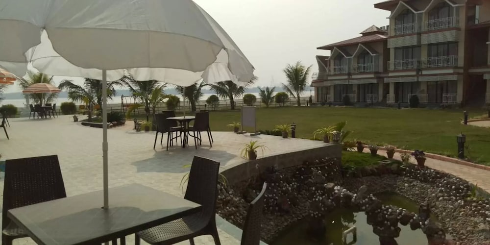 RUPASI RUPNARAYAN KUTHI & RESORT in Uluberiya | Best Rates & Deals on ...