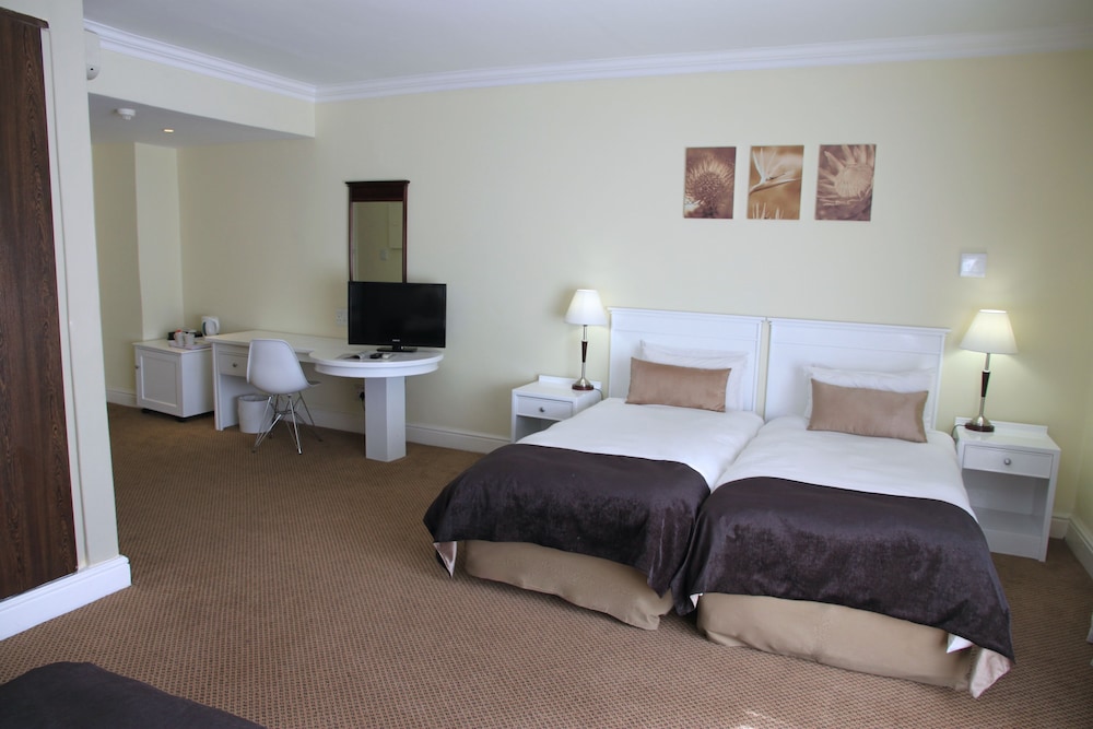 The New Tulbagh Hotel Deals & Reviews (Cape Town, ZAF) | Wotif