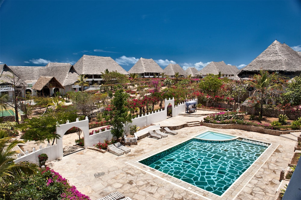 Jacaranda Beach Resort in Watamu | Best Rates & Deals on Orbitz