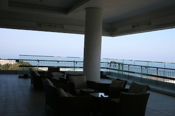 El Aurassi Hotel, Algiers: Room Prices & Reviews | Travelocity