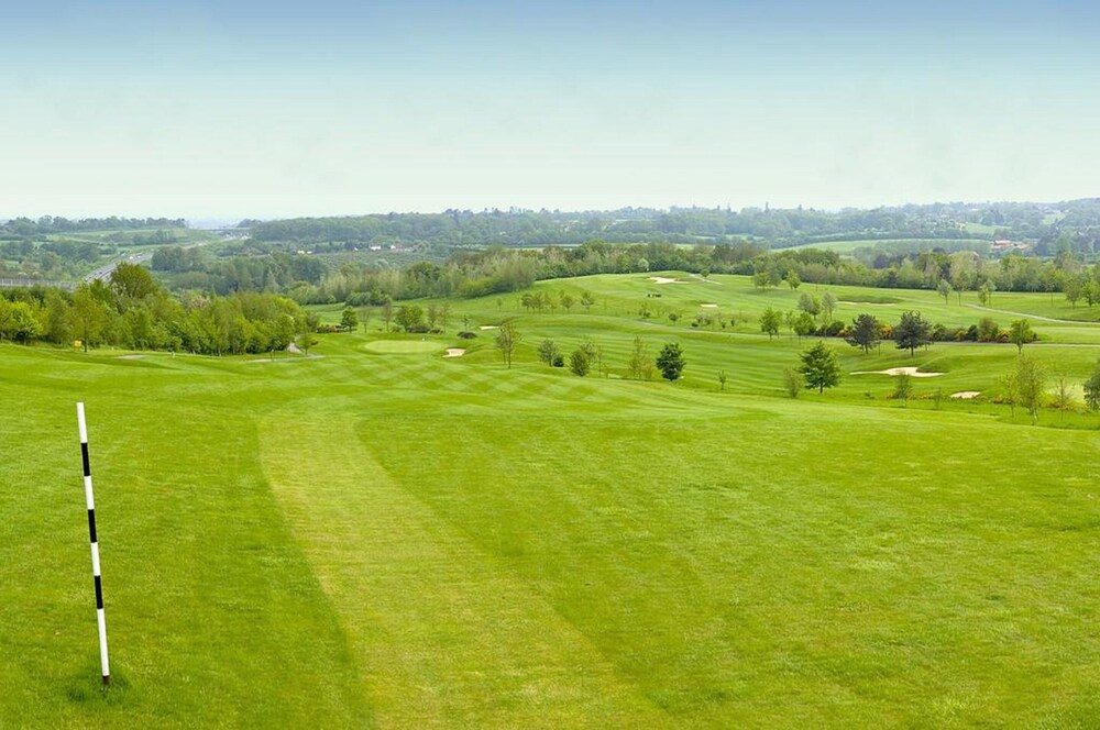 Donnington Grove Country Club in Newbury | Best Rates & Deals on Orbitz