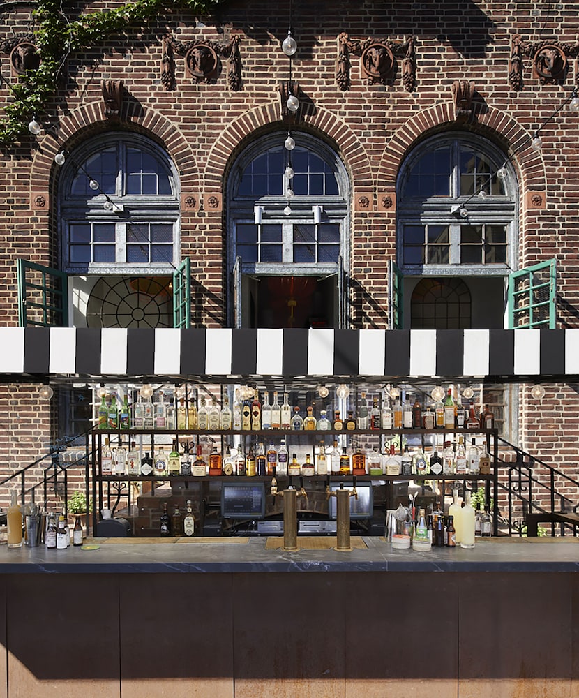 Pod 39 in New York | Best Rates & Deals on Orbitz