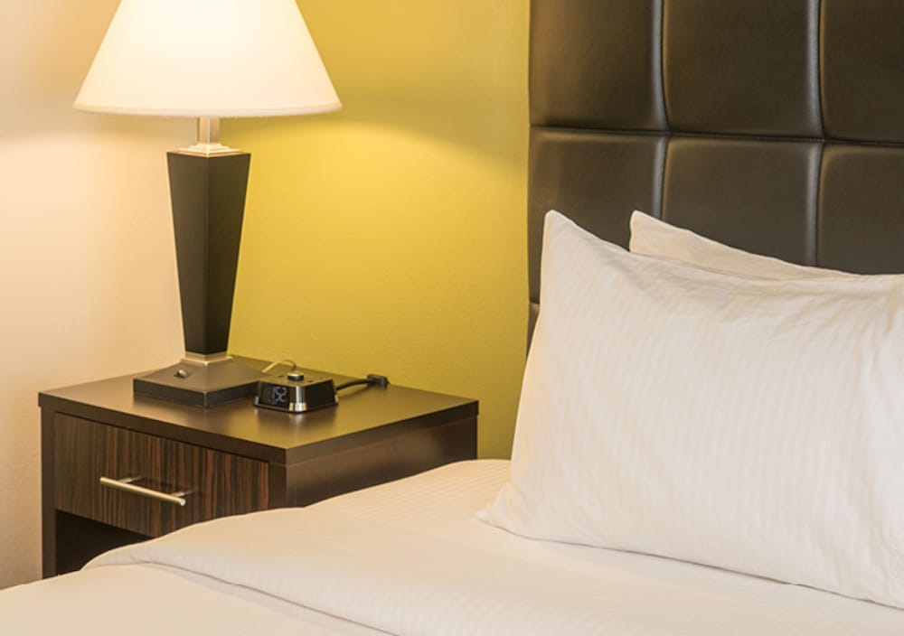 Prairie Meadows Casino, Racetrack & Hotel in Des Moines | Best Rates ...