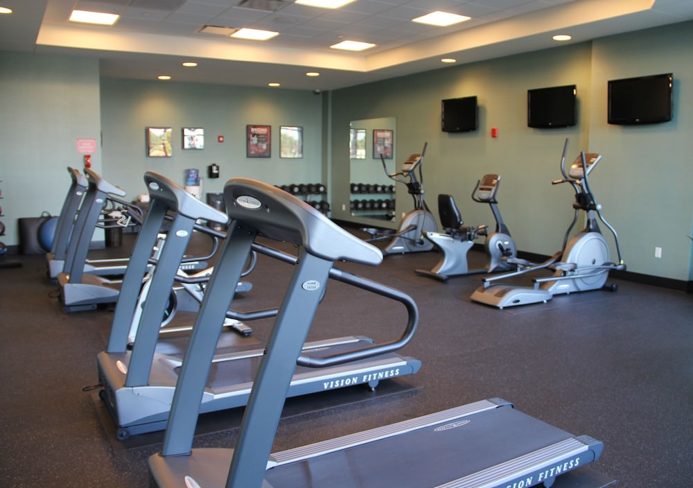 Prairie Meadows Casino, Racetrack & Hotel, Des Moines: Room Prices ...