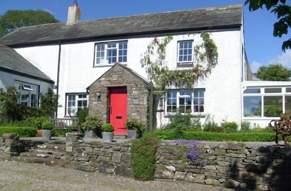 Ghyll Farm Bed & Breakfast (Frizington) – 2022 Updated Prices | Expedia ...