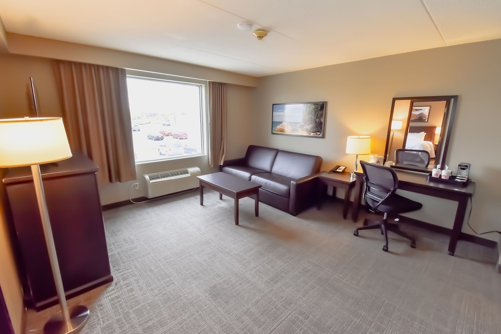 Canad Inns Destination Centre Transcona in Winnipeg | Best Rates ...
