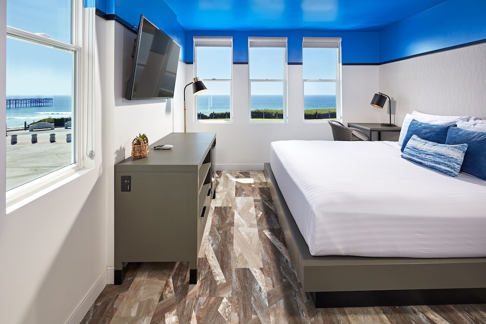 Pacific View Inn: AU$267 Rooms, Reviews & Deals (San Diego, USA) | Wotif