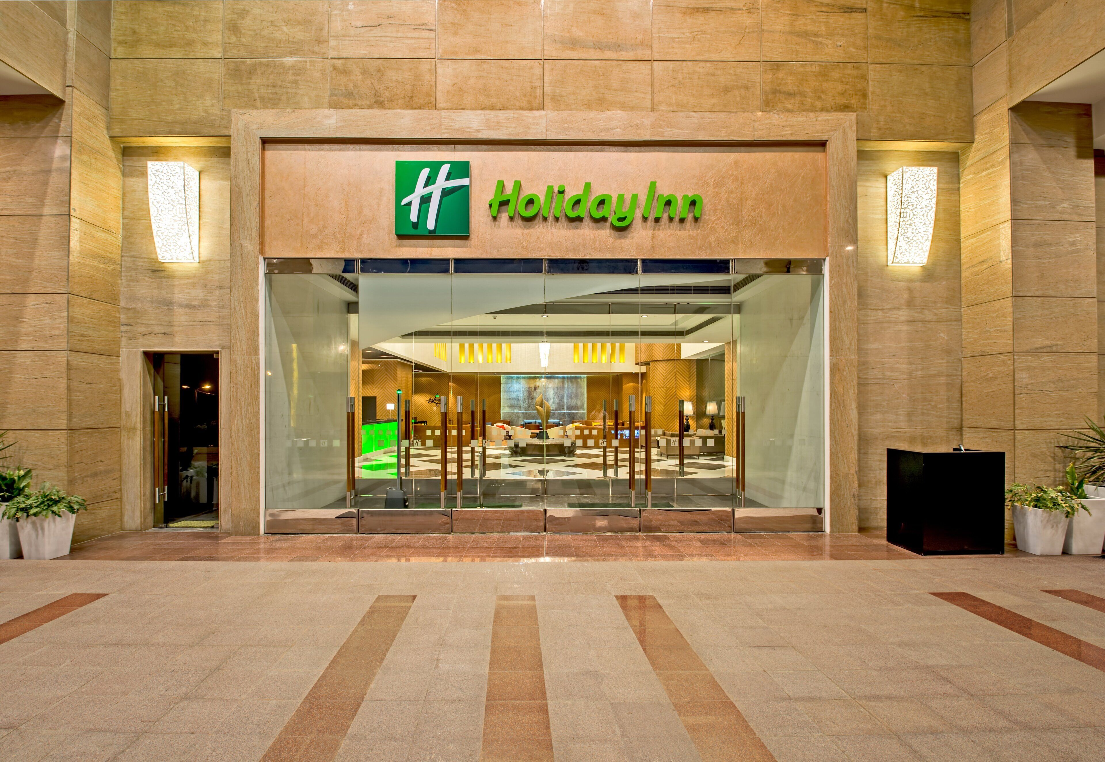 Holiday Inn Amritsar Ranjit Avenue (Amritsar) – 2021 Updated Prices ...