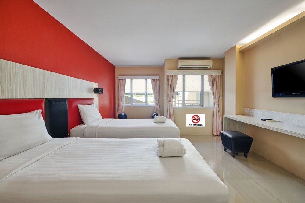 Prom Ratchada Hotel in Bangkok | Best Rates & Deals on Orbitz