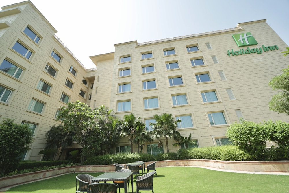 Holiday Inn Agra MG Road, an IHG Hotel in Agra | Best Rates & Deals on ...