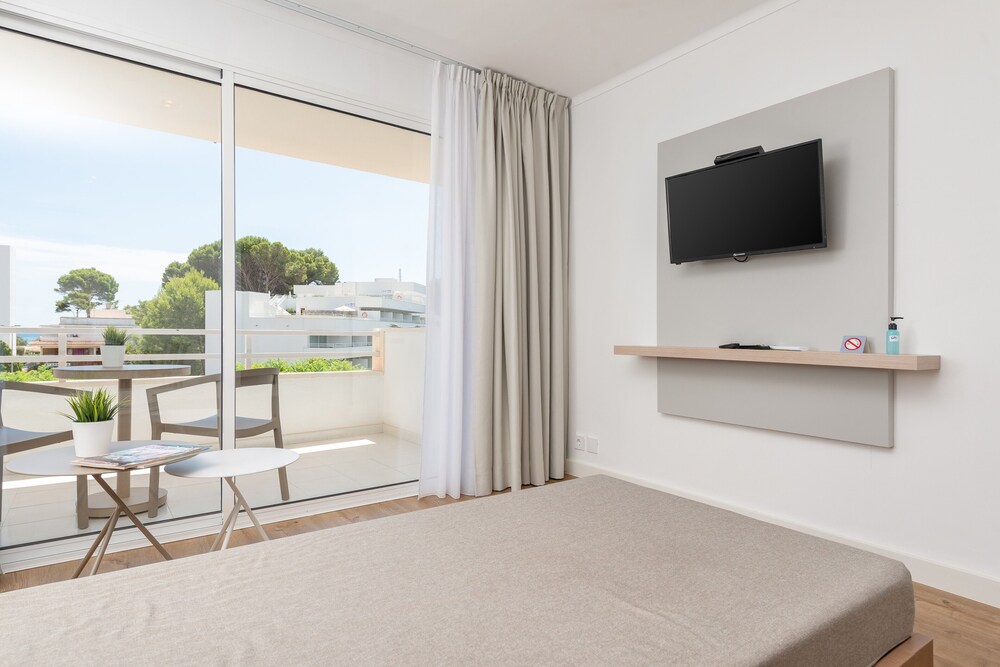 MASSANET (2B) - Stylish apartment with terrace, located 250 meters from ...