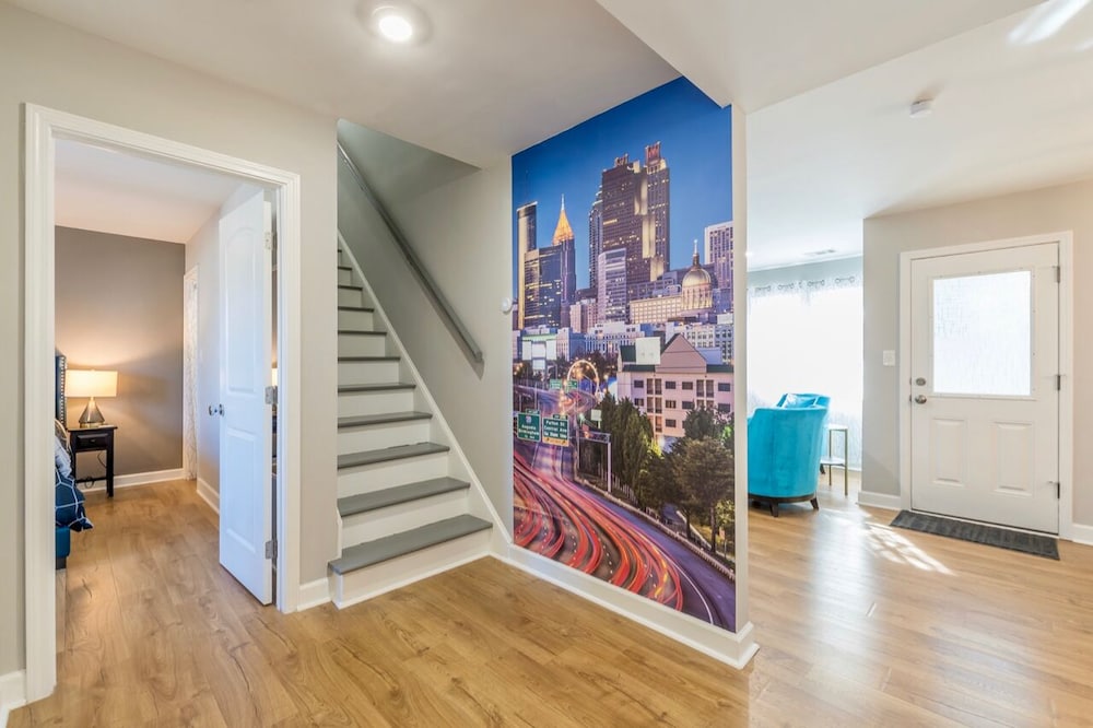 Close to Downtown, Modern 3 BR w/Driveway - Atlanta | Vrbo