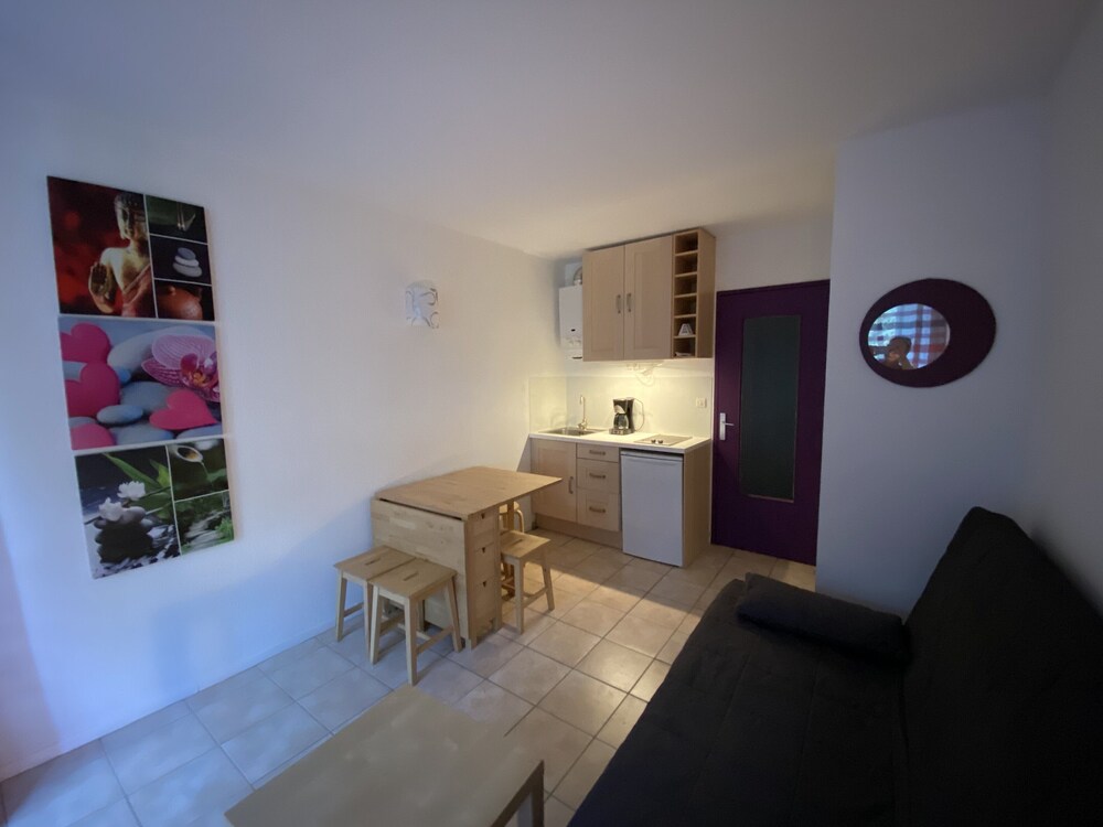 Studio La Baleine Rose Cap d'Agde Centre Port & beaches - Cap d'Agde | Vrbo