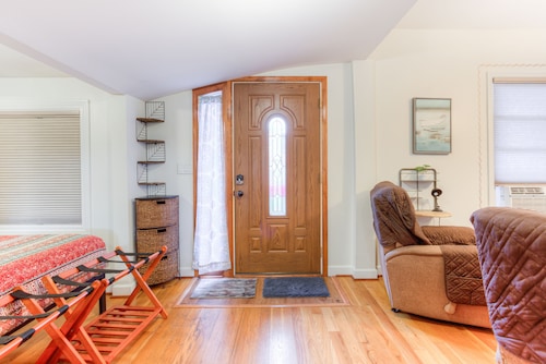 Caroline Cottage - Highland Recreation Area, White Lake