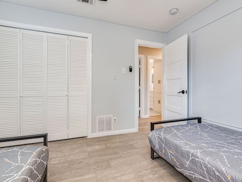 Downtown⛪ Pool 🚣♀️Spa🍖 Bbq 👩👩👧👧4br 🐱👓Arcade 🏓Pingpong - Austin, TX