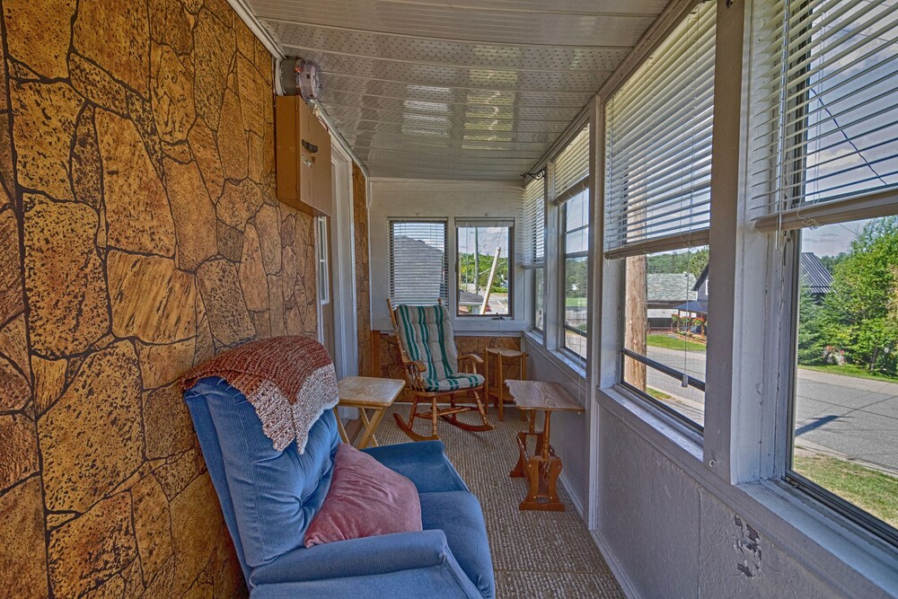 Romantic South Algonquin Cottage Families Couples in South Algonquin ...