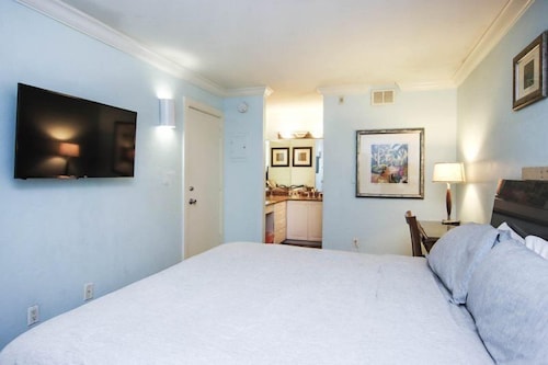 Bayside Villas - Captiva, FL