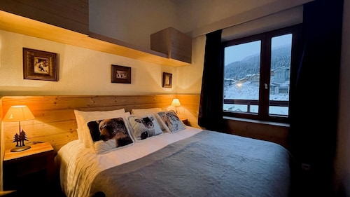 Superbe Appartement D'angle Skis Aux Pieds. - Courchevel