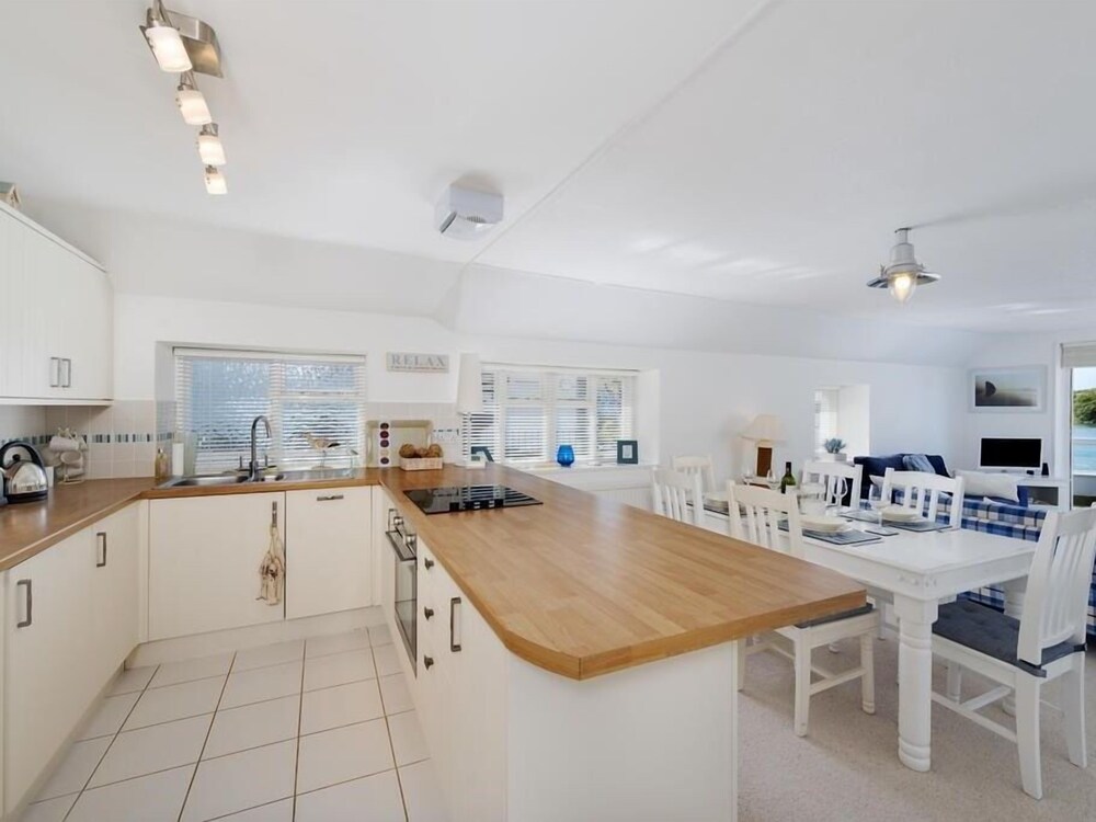 Waterside 2 bed town house - Kingsbridge | Vrbo
