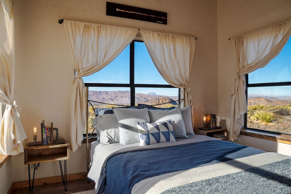 Boca de la Roca Private Mountain Lodge - Brewster County | Vrbo
