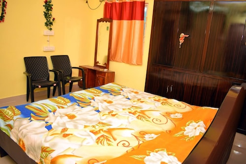 Venkateswara Stay Home - Vijayawada
