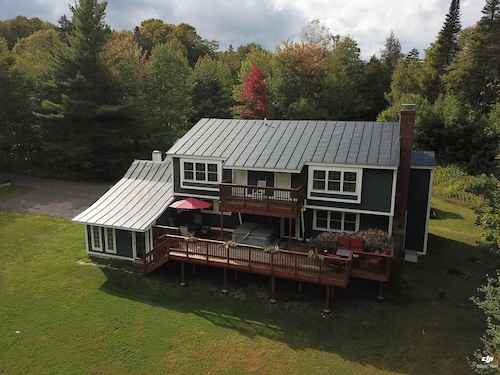 Bigelow Chalet At Killington: 8br/5ba Hot Tub/pets - Killington, VT