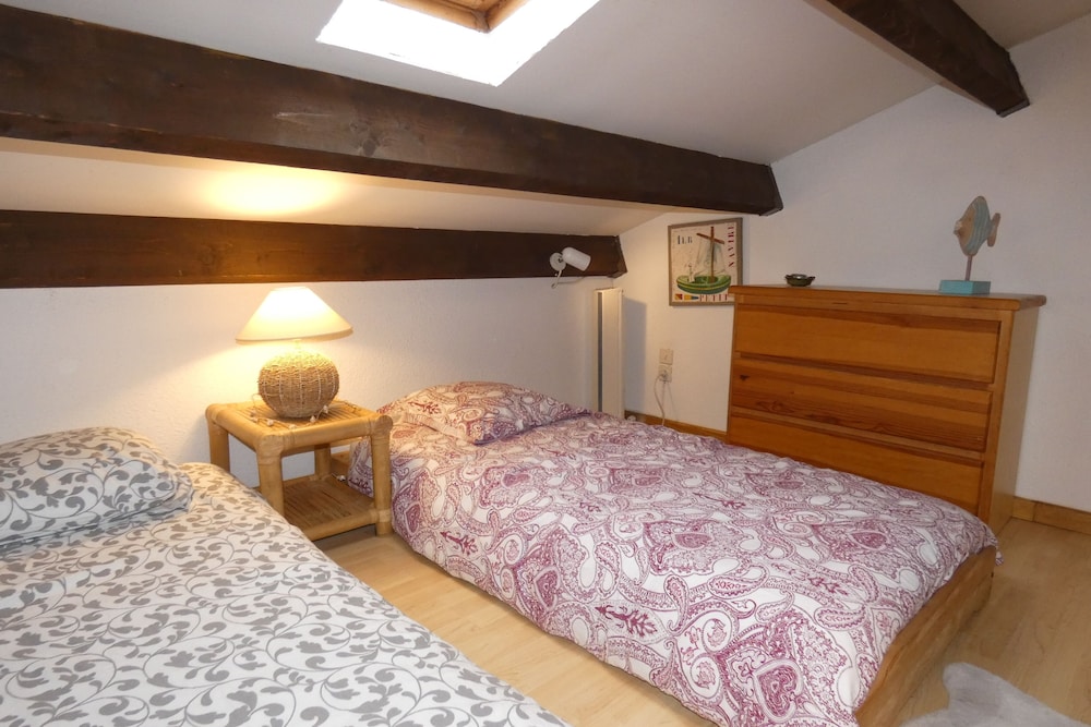A port Fitou house with direct view of the pond - Fitou | Vrbo